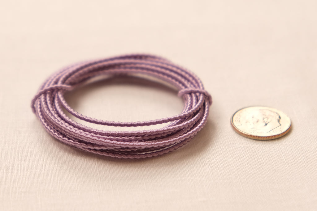 Silk Facette Gimp – Thistle Threads